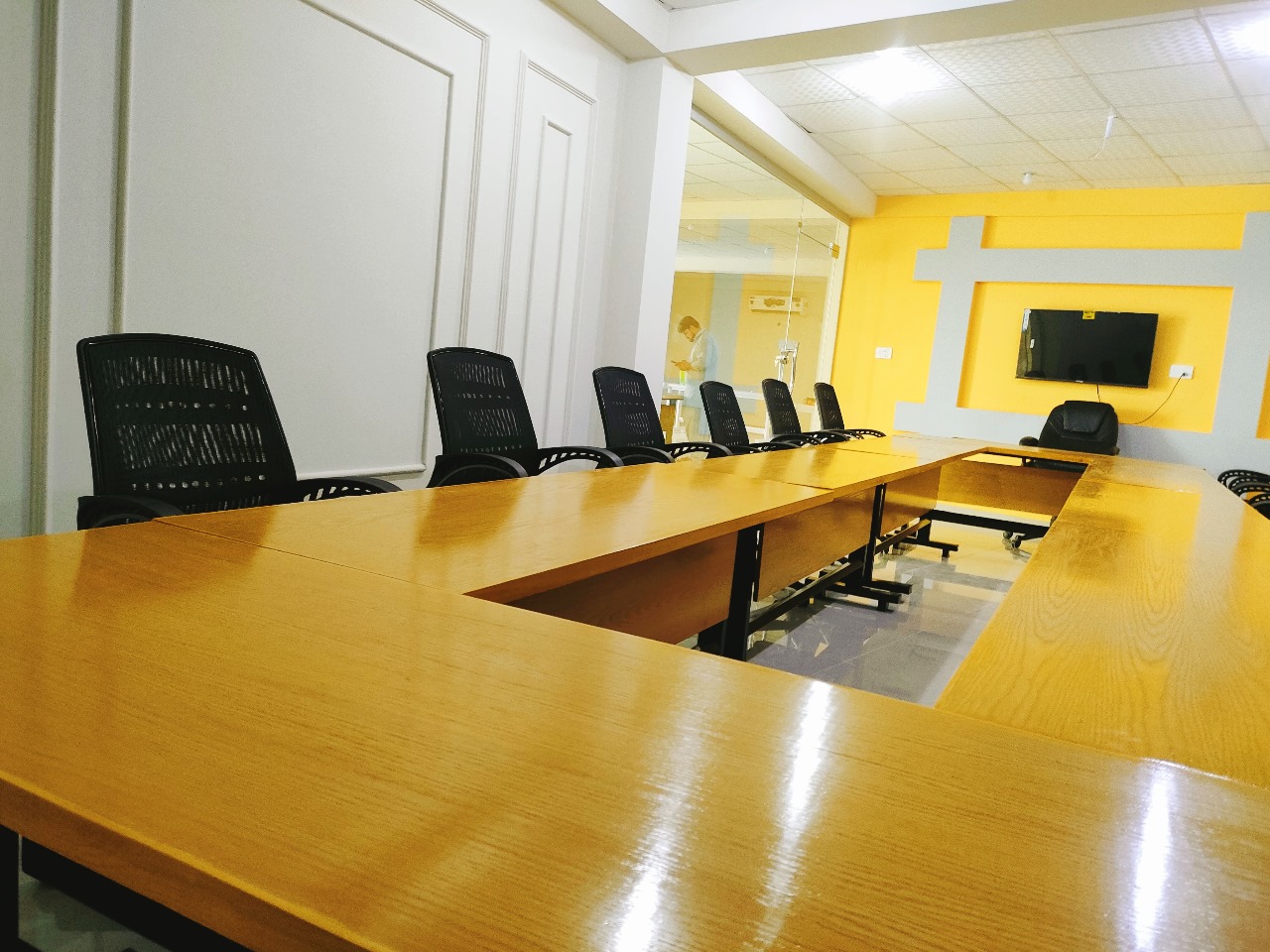 Meeting Room - Affordable Office Spaces & Coworking